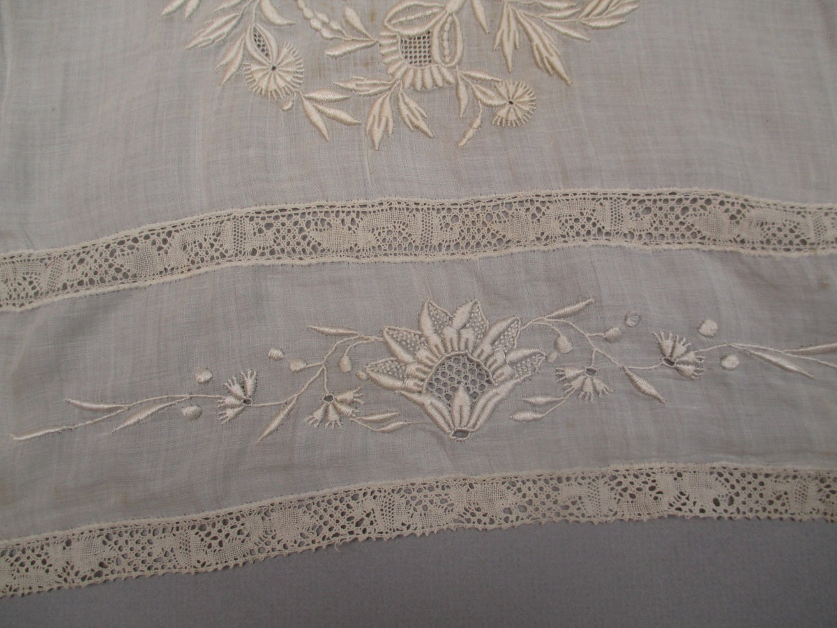 Antique Victorian table linen – mmmoonchild vintage